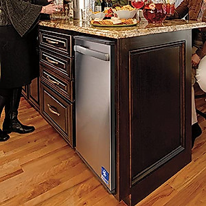 Manitowoc SM-50A Undercounter Ice Machine with K-00376 Pump Drain Kit