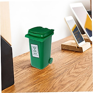 Unomor Garbage Can Desk Trash Can Mini Tiny Trash Can Trash Can for Home Kawaii Bedroom Decor Mini Desk Trash Can Desk Garbage Bucket Desktop Storage Can Mini Trash Can for Desk Waste Can