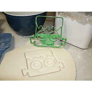 FRANKENSTEIN MONSTER SCIENCE FICTION NOVEL HALLOWEEN COOKIE CUTTER MADE IN USA PR716