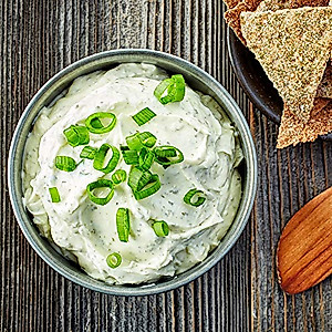 HQOExpress Organic Onion Chopped – Organic Onion Flakes - Dried and Minced – Spicy and Tangy Seasoning Powder for Soups, Stews, Marinades and Broths - Non GMO, Kosher, USDA Certified , 5 lb.