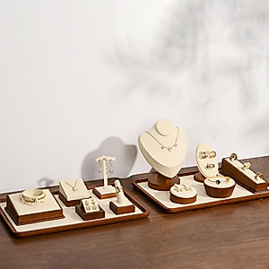 Oirlv Solid Wood Ring Holder,Square Single Ring Display Stand,Showcase Jewelry Display Bear