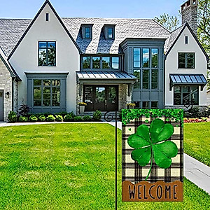 Spring Welcome Garden Flag Banner, Burlap Shamrock Clover Yard Flag Welcome Sign Banner for Farmhouse Yard Porch Door Decoration 12 x 18 Inches