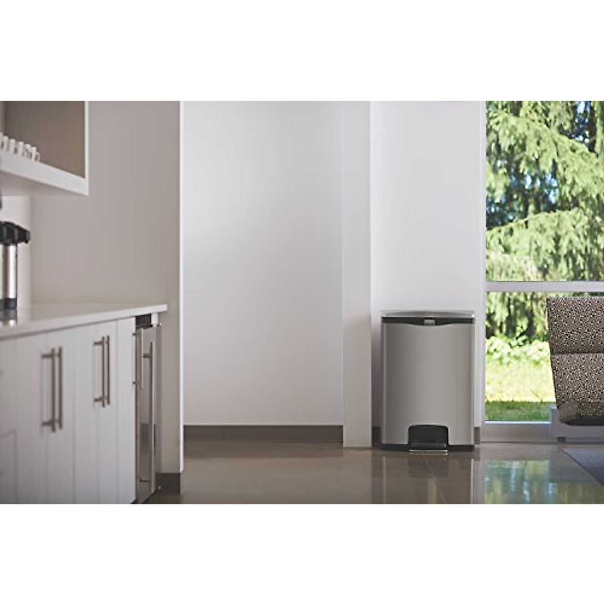 Rubbermaid Commercial Products Slim Jim Front Step-On Trash Can, Stainless Steel, 24 Gallon, Black, Indoor/Outdoor Waste Container for Office/Hospital/Mall/Kitchen