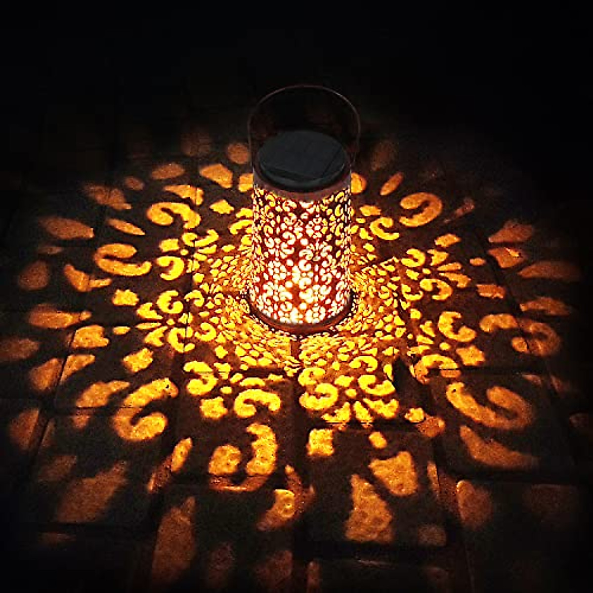 Green Convenience Solar Lanterns Outdoor 2 Pack Outdoor Solar Hanging Lantern Lights,LED Solar Light with Handle Waterproof Outdoor Solar Lanterns,for Table Patio Yard Pathway Christmas