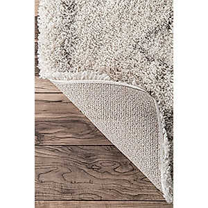 nuLOOM Edwin Soft and Plush Shag Area Rug, 5 x 8 ft, Natural