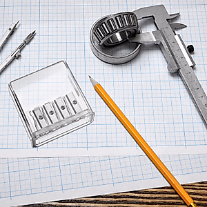 2 Pieces Carpenter Long Point Manual Pencil Sharpener with Plastic Lid 4 Holes Handheld Sharpener for Sketching, Charcoal, Colored Pencils (Transparent)