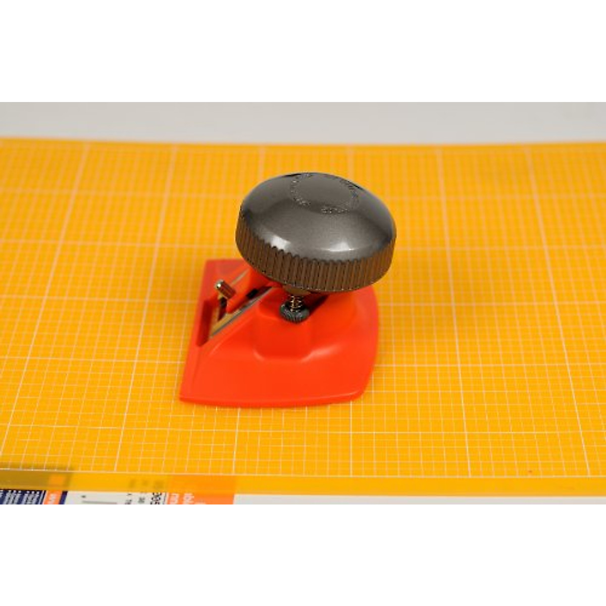 NT Professional Mat Cutter, 45 Degree Bevel Mat Board Cutter, 1 Cutter (MAT-45P), Aluminum Die-Cast Grip