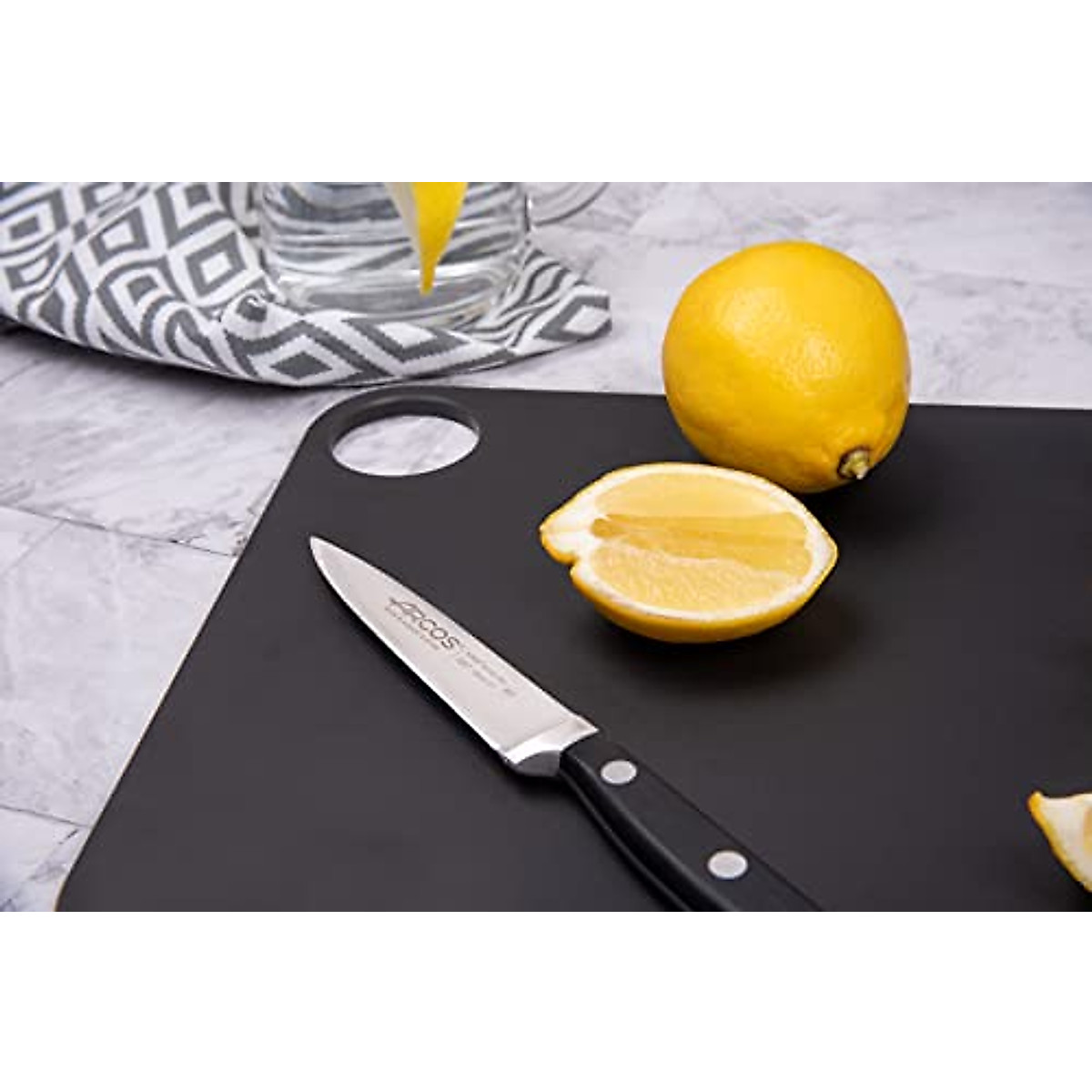 ARCOS Cutting Board 15x11 Inch Resin and Cellulose Fibre 377x277 mm. 963 gr. Chopping Board. Series Tablas. Color Black