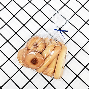 100PCS Cellophane Bags 6x8 inches, Clear Treat Bags with 4’’ Twist Ties, Plastic Cello Bags - 1.4 mils Thick OPP Rice Crispy Bags for Gift Goodie Favor Candy Cake Pop Birthday Party Cookies (6’’ x