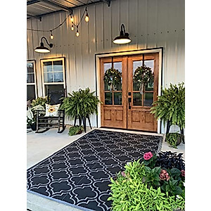 Funky Strokes Outdoor Rug 4x6 - Outdoor Rugs for Patios Clearance - Waterproof Camping Rugs for Outside Your RV, Porch, Deck, Tent, Camper Accessories - Outdoor Patio Rug (Black and Gray)