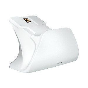Razer Universal Quick Charging Stand - Quick Charger for Xbox Controllers (Universal Compatibility, Magnetic Contact System, Matches Your Xbox Controller, One-Handed Navigation) White