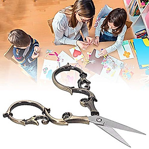 Vintage European Style Sewing Scissors, Flower Plum Blossom Scissors Embroidery Stainless Steel Scissors for Tailor Craft Work(Green)