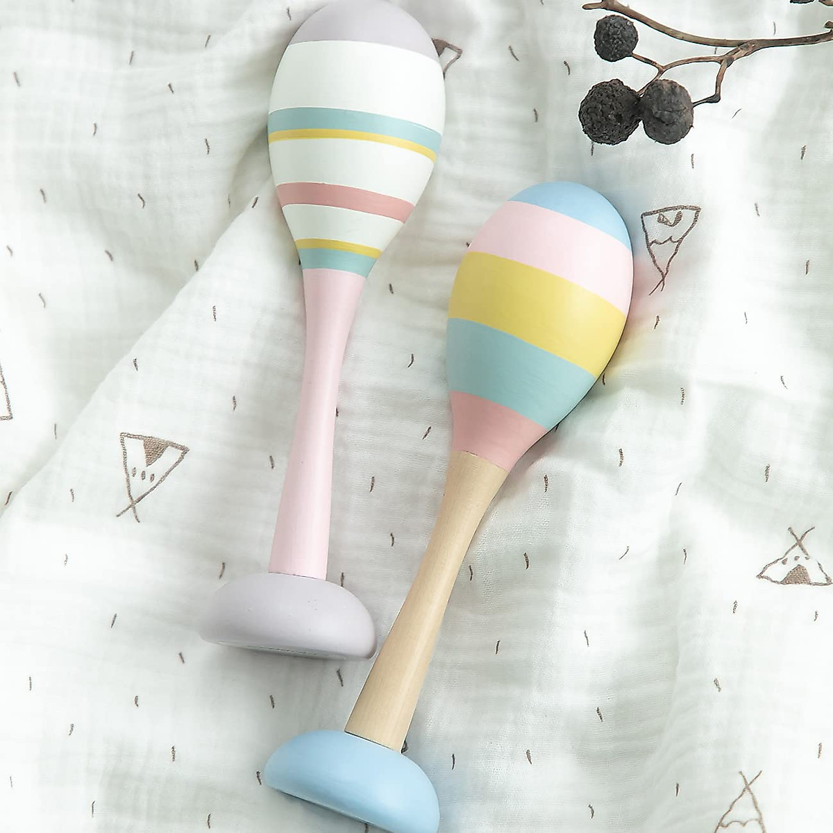 RUYU Wood Sand Hammer Hand Percussion Maracas Shakers Rattles Percussion Instrument Educational Toy Mexican Fiesta Decoration for Kids Party Game Playing, Set of 2