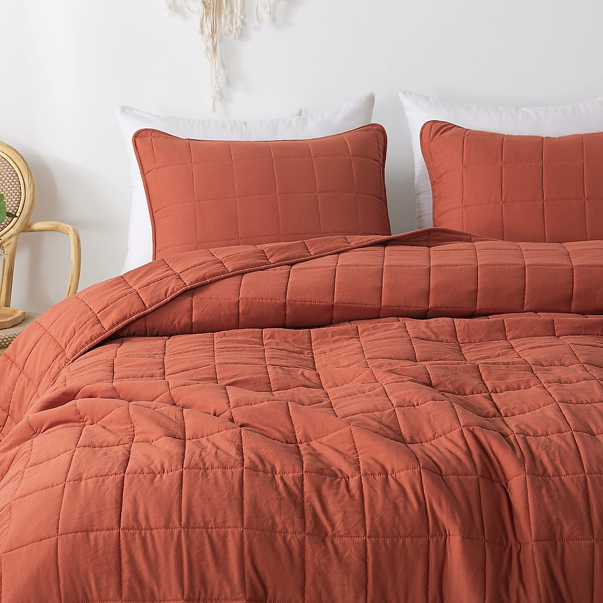 Burnt Orange Quilt Queen Size Bedding Sets with Pillow Shams, Red Lightweight Soft Bedspread Coverlet, Quilted Blanket Thin Comforter Bed Cover for All Season Spring Summer, 3 Pieces, 90x90 inches