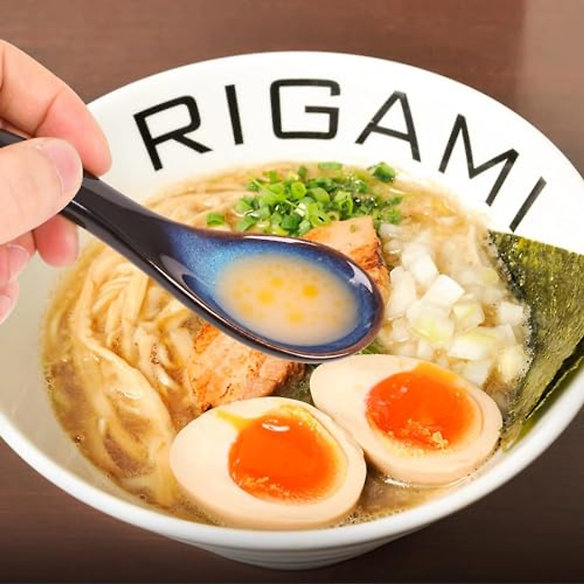 Asian Soup Spoon Set, Blue Japanese Soup Spoon Ceramic Chinese Soup Spoons Ramen Spoon Retro Porcelain Spoon Rice Spoons For Cereal Stews Ramen Pho Wonton Dumpling Miso, 2pcs