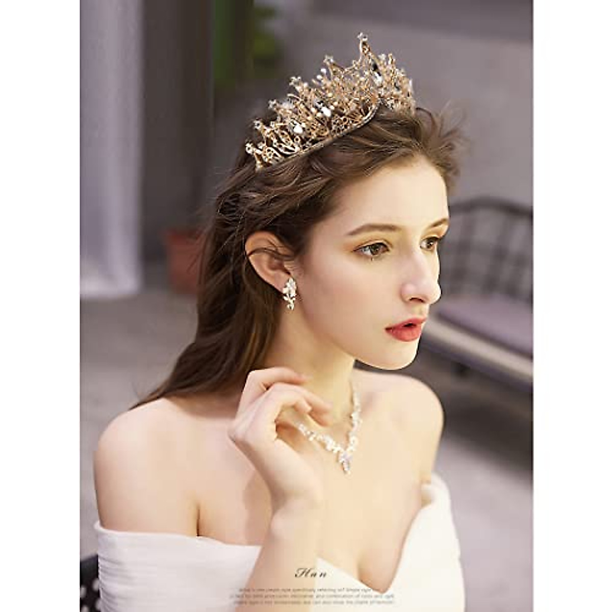 AOPRIE Hera's Light Tiaras and Crowns for Women Gold Girls Crystal Hair Accessories for Wedding Prom Bridal Birthday Party Halloween Costume Christmas Gifts Leaves Princess Tiara for Little Girls