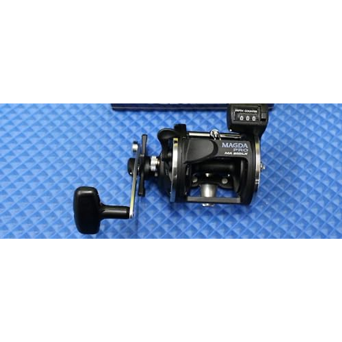 Okuma Magda Pro Line Counter Levelwind Trolling Reel, Small, Black/Silver, MA-30DLX