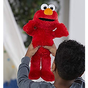 Sesame Street Love to Hug Elmo Talking, Singing, Hugging 14-inch Plush Toy for Toddlers, Kids 18 Months and Up