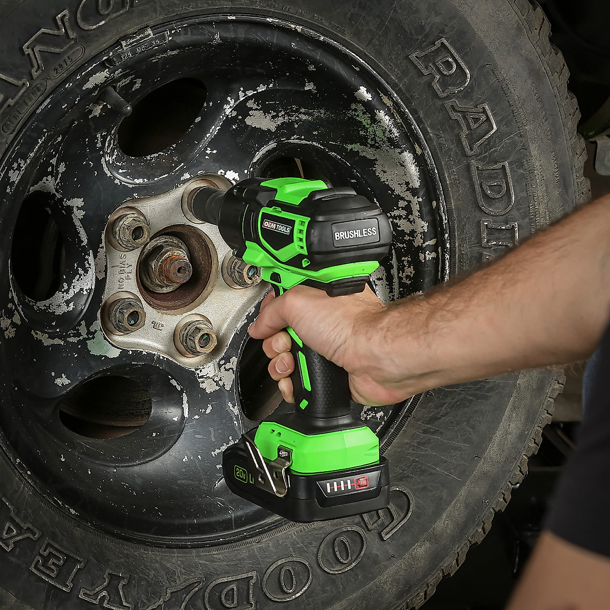 OEMTOOLS 24486 1/2" Impact Wrench, 20V Brushless Cordless Impact, Cordless Impact Wrench 300 Ft/Lb Torque, Variable Speed, 1/2 Impact for Lug Nuts and High-Torque Applications