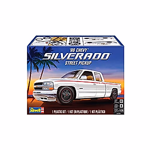 Revell 14538 '99 Chevy Street Silverado Street Pickup 1:25 Scale 150-Piece Skill Level 4 Model Truck Building Kit