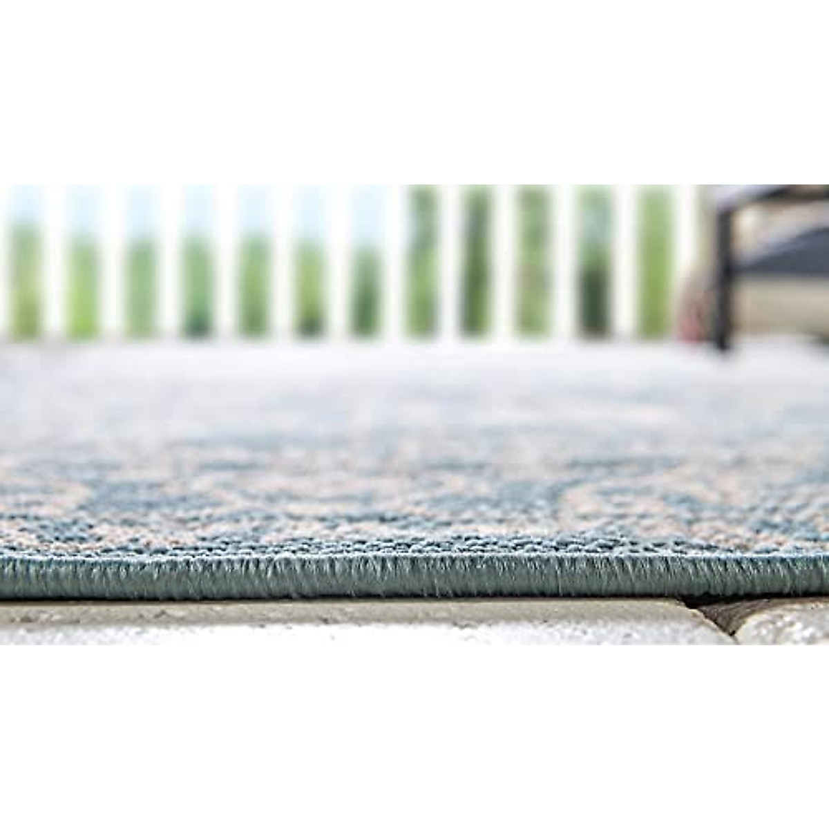 Unique Loom Botanical Collection Bohemian, Abstract, Traditional, Indoor and Outdoor Area Rug, 4' 0" x 6' 0", Light Blue/Beige
