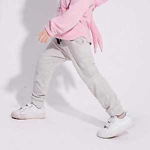 QGAKAGO Toddler Baby Boys Girls Active Jogger Pants Cotton Pure Color Rocket Sweatpants with Drawstring 1-6T (18-24 Months,2 Pack(Light Grey+Red))