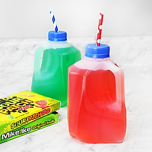 Cornucopia 32oz Plastic Jugs (6-Pack); 1-Quart / 32-Ounce Bottles with Caps for Juice, Water, Sports and Protein Drinks and Milk, BPA-Free