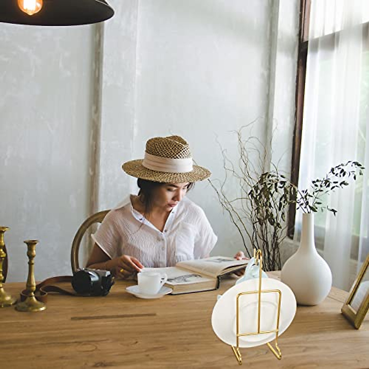 16 Pcs Small Tea Cup and Saucer Display Stand Holder Rack China Metal Cup Saucer Holder Gold Tea Cup Holder Cup and Saucer Display Shelf Coffee Mug Organizer for Tea Cup Plate Teapot