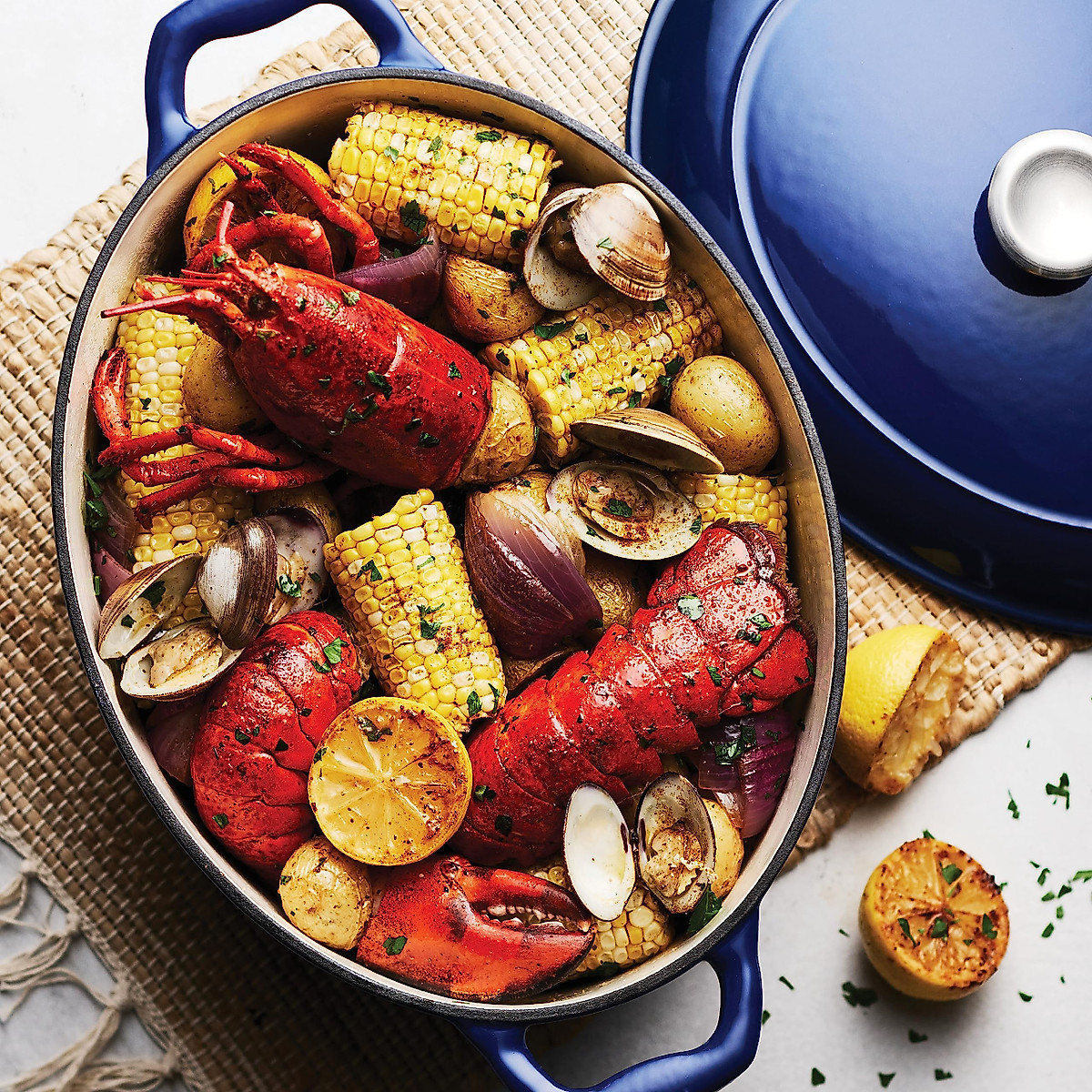 Tramontina Covered Oval Dutch Oven Gourmet Enameled Cast Iron 7-Quart, Gradated Cobalt, 80131/078DS
