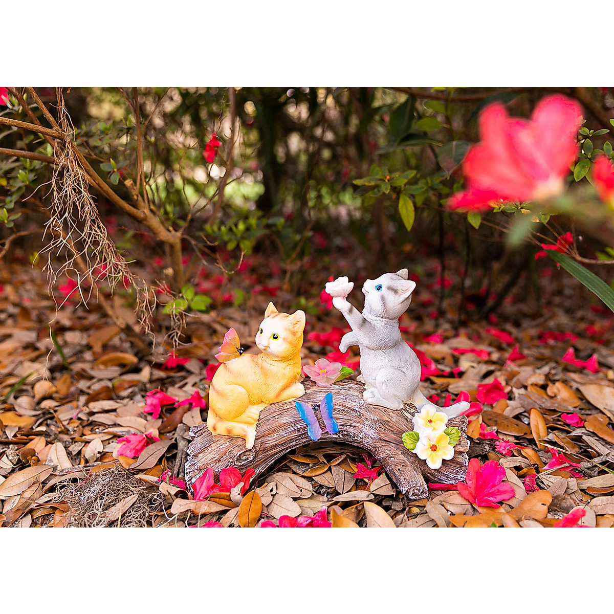 VP Home Kittens on a Log Solar Powered LED Outdoor Decor Garden Light, Great Addition for Your Garden, Solar Powered Light for Outside Patio Lawn