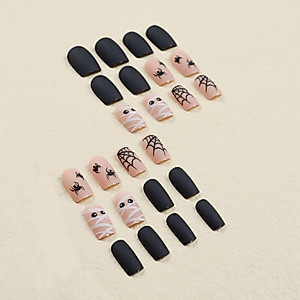 fuldgaenr Black Halloween Press on Nails Short Square Fake Nails with Spiders Web Pattern False Nails Design Acrylic Glue Nails Stick on Nails for Women 24Pcs