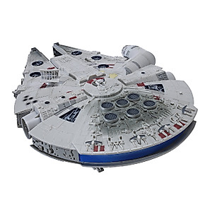 Revell SnapTite MAX Star Wars Episode VII Millennium Falcon Model Kit