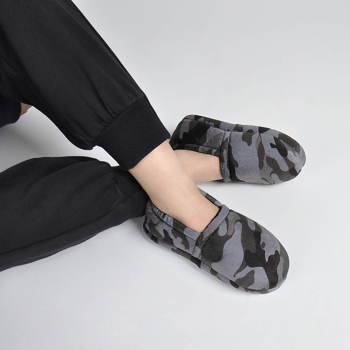 festooning Boys House Slippers Comfy Slip On Memory Foam Bedroom Shoes Indoor Outdoor Slipper for Big Little Kids Grey 1-2 M US