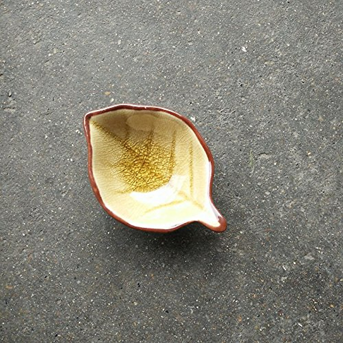 Colias Wing Colorful Leaf Shape Design Multipurpose Porcelain Side Dish Bowl Seasoning Dishes Soy Dipping Sauce Dishes(Set of 6)-Small
