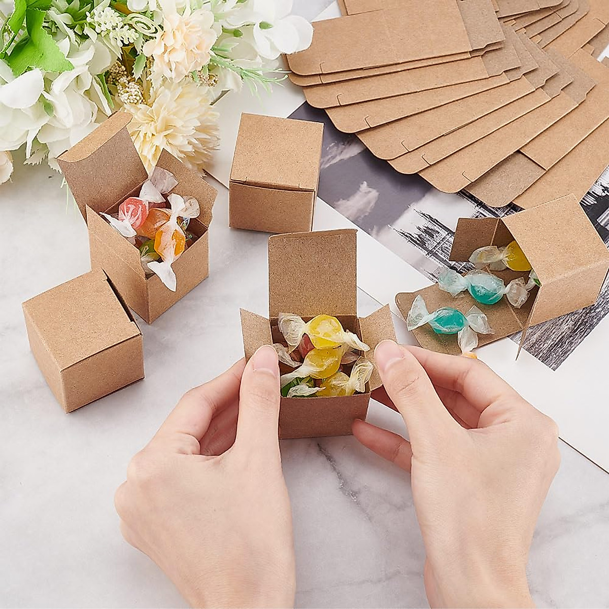 BENECREAT 50PCS Gift Boxes Brown Paper Boxes Party Favor Boxes 1.5x1.5x1.5 Inches with Lids for Gift Wrapping, Wedding Party Favors, Mother's Day Festival Gift Packaging