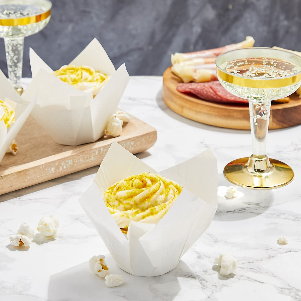 Juvale 100-Pack White Tulip Cupcake Liners for Wedding, Birthday Party, Parchment Paper Baking Cups and Muffin Wrappers for Baby Shower, Tea Party Decorations (2.2x3.15 in)