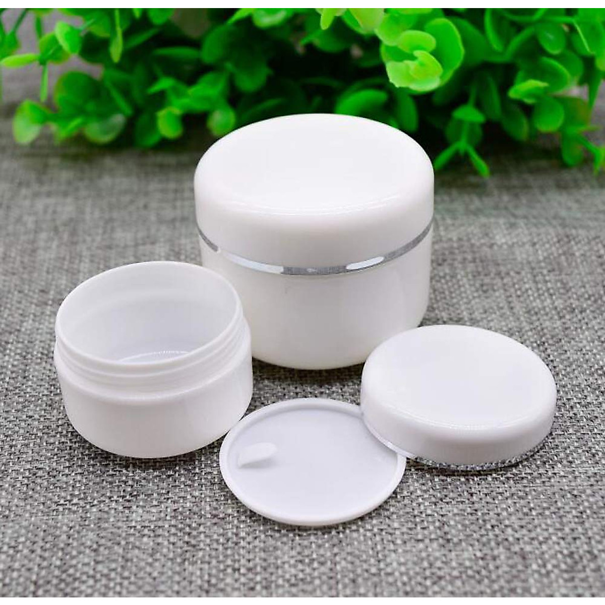 6 Pack 3.4oz/100g Empty Plastic Clear Round Jars Bottles With Inner Liners and Screw Lid Refillable Make-up Cosmetic Jars Face Cream Lip Balm Lotion Storage Container
