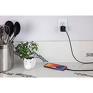 Scosche HA12-RP SuperCube 12W Single USB Port Portable Wall Charger Adapter for All USB Devices, Cell Phone, Tablet, Travel Charger in Black