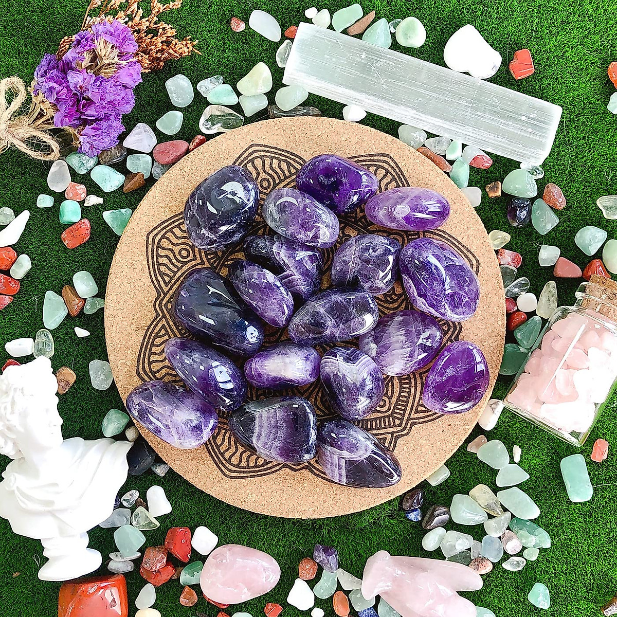 Amethyst Tumbled Polished Natural Healing Crystals Stones Bulk Rocks Stones Crystal for Energy Reiki Tumbling Cabbing Balancing Decoration Gemstones Crystal Healing Meditation Therapy Gift 100g