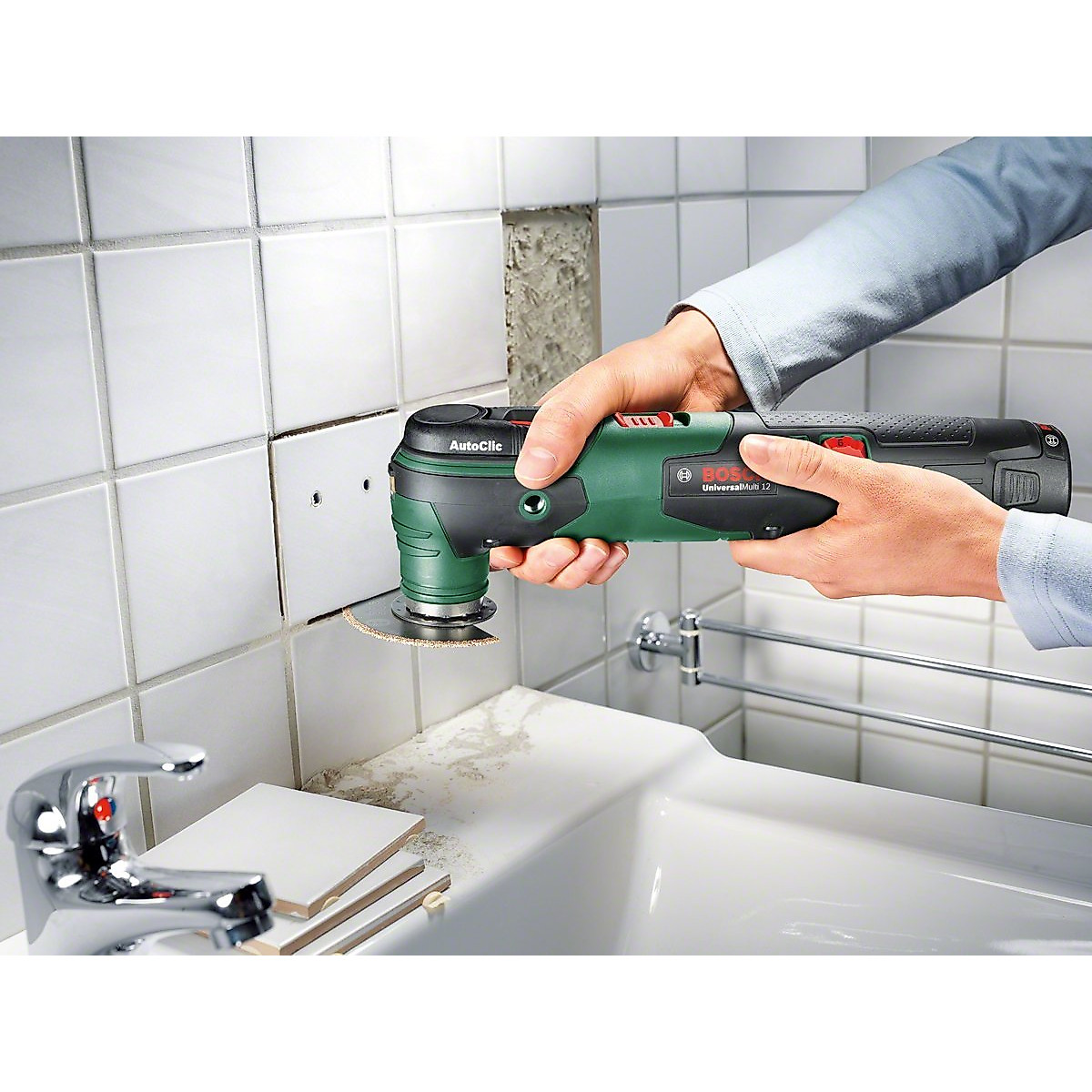 Bosch Home and Garden Cordless Multifunction Tool UniversalMulti 12 (without battery, 12 Volt System, nine-piece accessories set, in carton packaging)