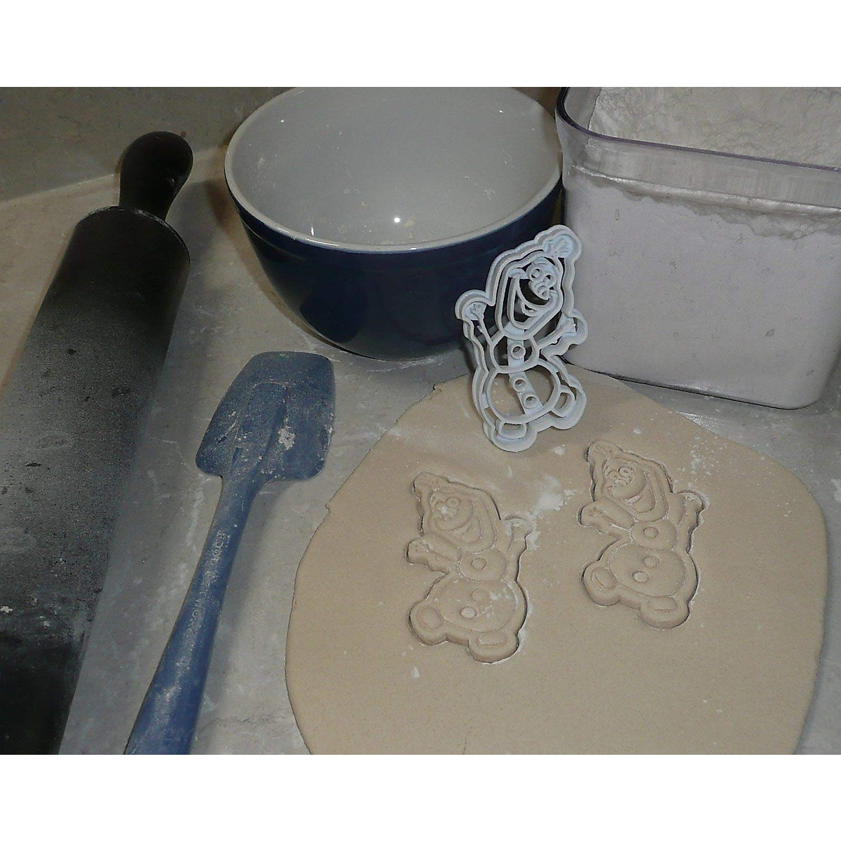 INSPIRED BY OLAF FRIENDLIEST SNOWMAN FROZEN THEME MOVIE CHARACTER COOKIE CUTTER MADE IN USA PR2647
