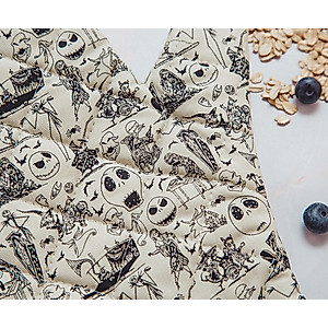 Disney The Nightmare Before Christmas Black and White Kitchen Oven Mitt Glove