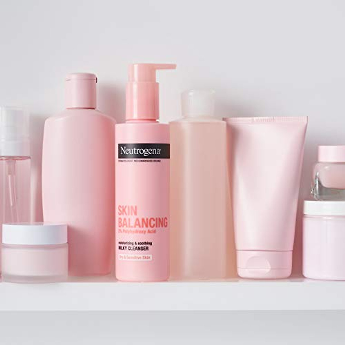 Neutrogena Skin Balancing Milky Cleanser with 2% Polyhydroxy Acid (PHA), Soothing & Moisturizing Face Wash for Dry & Sensitive Skin, Paraben-Free, Soap-Free, Sulfate-Free, 6.3 oz