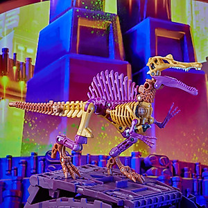 Transformers Generations Legacy Wreck ‘N Rule Collection Comic Universe Impactor and Spindle, Ages 8 and Up, 5.5-inch