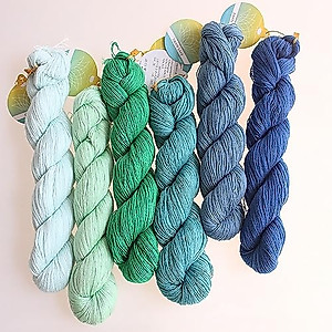 Lotus Yarns Swan Lake Lace Weight 50% Cashmere 40% Fine Wool 10% Angora Blended Hand Knitting Yarns for Comfortable Baby and Adult Clothing for Fashion Garment Baby Clothe (34-Camel Brown)