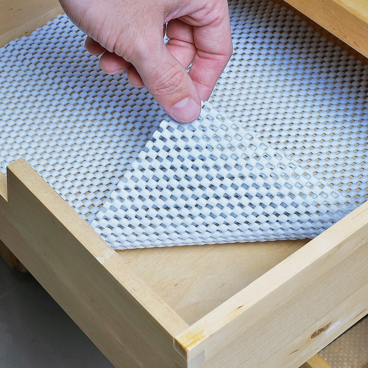 Con-Tact Brand Grip Premium Thick Non-Adhesive Shelf and Drawer Liner, 12 in. x 4 ft, Sky