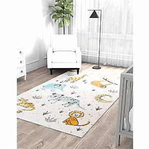 Unique Loom Whimsy Kids Collection Area Rug - Animals (Rectangular 5' 3" x 8' 0", Ivory/ Black)