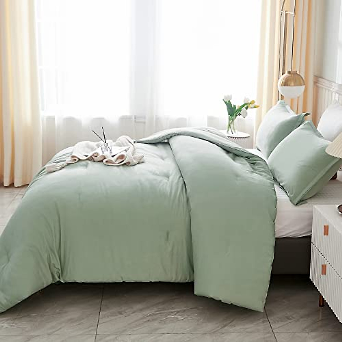 Litanika California King Comforter Set Sage Green - 3 Pieces Cal King Lightweight Soft Solid Bed Comforter, Oversized Fluffy Quilt Blanket Bedding Set (104x96In, 2 Pillowcases)