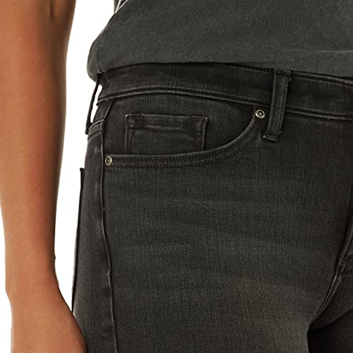 Lee Women's Ultra Lux Mid-Rise Slim Fit Straight Leg Jean, Black, 10