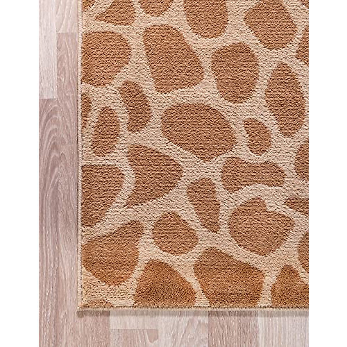 Unique Loom Wildlife Collection Animal Inspired with Giraffe Print Design Area Rug, 3 ft 3 in x 5 ft 3 in, Yellow/Light Brown